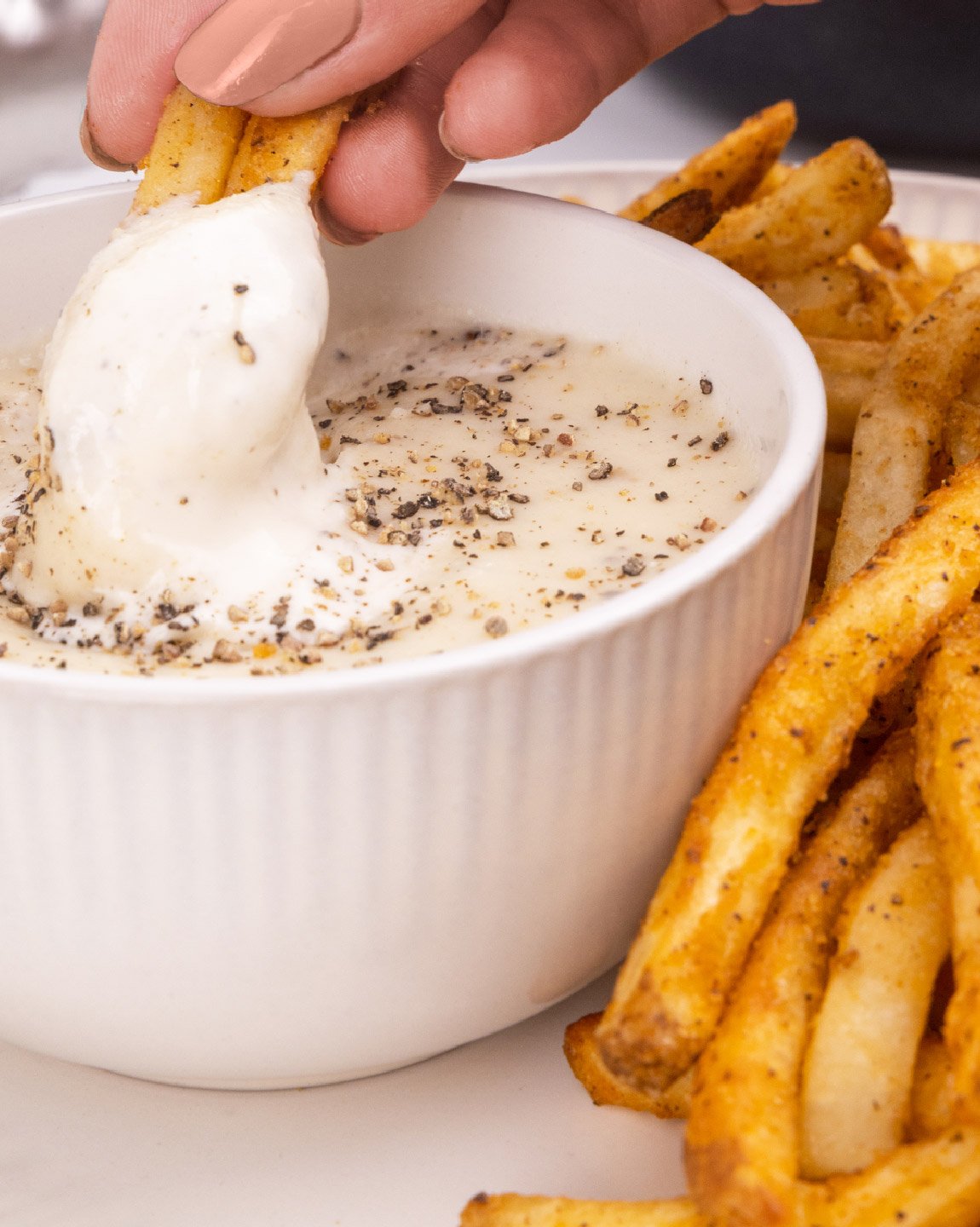 Cacio E Pepe Dip with Spicy Cracked Pepper Fries | Cavendish Farms