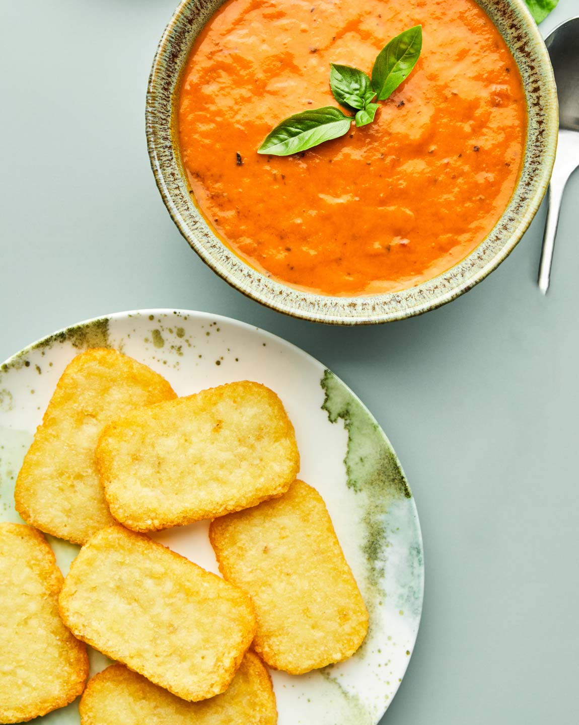 Tomato Soup with Mini Hash Browns | Cavendish Farms